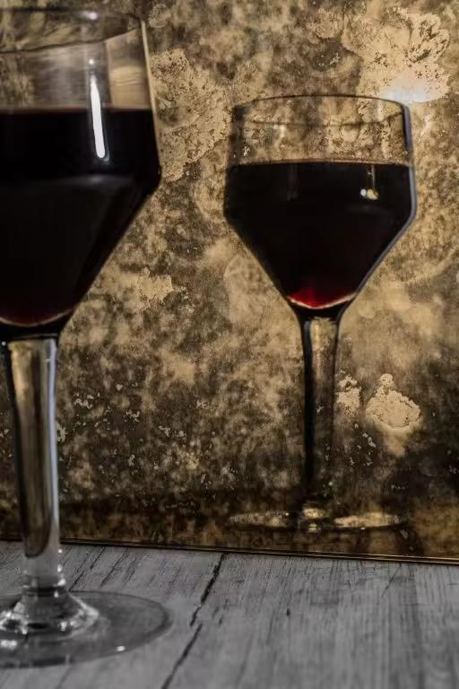 2mm-10mm Polishing Beveling Mirror Tiles Customized Vintage Glass Mirror Antique Mirror