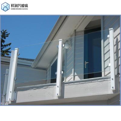 Cina 10 mm vetro trasparente rinforzato 4 mm 5 mm 6 mm 8 mm 12 mm vetro galleggiante temperato chiaro in vendita