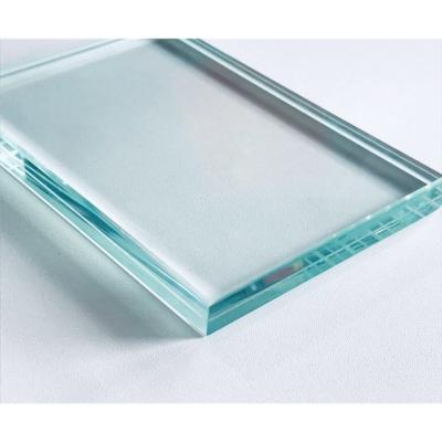 Cina Fogli di vetro laminato temperato con strati SGP che soddisfano i requisiti di spessore del cliente in vendita