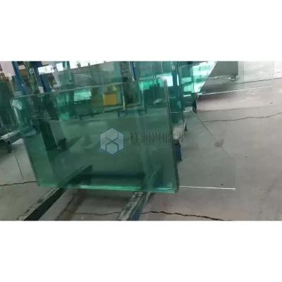 Cina Vetro laminato/isolato/fluttuante/modellato/temperato su misura in vendita