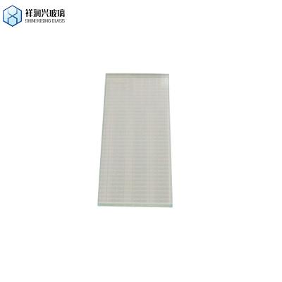 Cina Personalizzazione vetro rinforzato/temperato/laminato/tinto/modello per finestre/porte di edifici in vendita