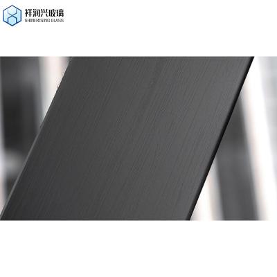 Cina Vetro a modello in rilievo decorativo nero trasparente temperato per decorazioni personalizzate in vendita