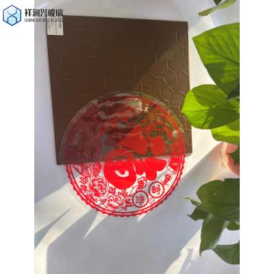 Cina 5 vetro in bronzo con figura di chinchilla con dimensioni opzionali e finitura riflettente / artistica / rivestita in vendita
