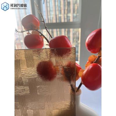 Cina 3-6mm Bronzo Figure di fiore di maggio Punti di pioggia Modello stile vetro con 8 Mohs durezza in vendita