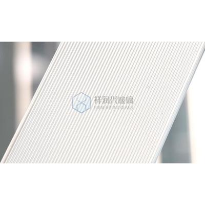 Cina 4 mm-8 mm Vetro ghiacciato Modello di bellezza Moru Modello astratto Karatachi Vetro con fine in vendita