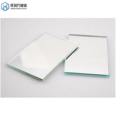Cina Vetro specchio argentato piatto lucido per bagno verde naturale e duraturo prodotto in vendita