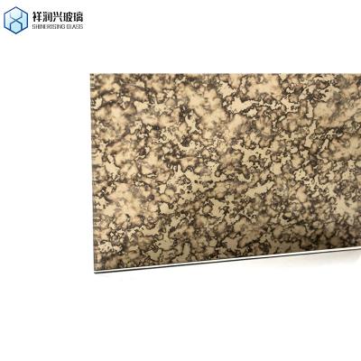 中国 シルバー仕上げ オーダーメイド 贅沢型ベーヴガラス鏡 アンティークスタイルの食事用 販売のため