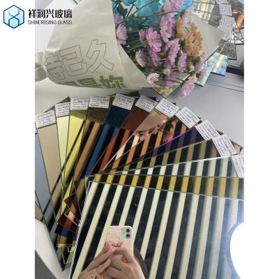 Cina Prodotto principale Specchio a doppio rivestimento argento per telaio e mobili su richiesta personalizzata in vendita