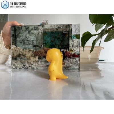 Cina Richiesta personalizzata di vetro per specchietti da parete decorativi con bordo lucidato piatto in vendita