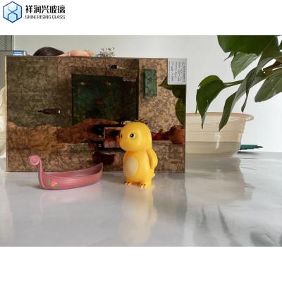 Cina Richiesta personalizzata di vetro per specchietti da parete decorativi con bordo lucidato piatto in vendita