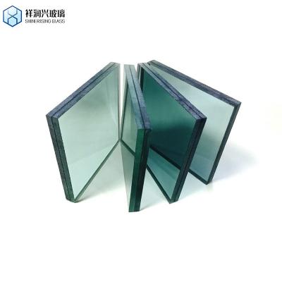 Cina Qingdao Double Glazing Low E Coating Argon Gas Insulating Safety Glass per la costruzione di pareti a tenda in vendita