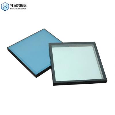 Cina Qingdao Double Glazing Low E Coating Argon Gas Insulating Safety Glass per la costruzione di pareti a tenda in vendita