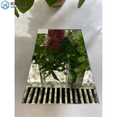 China Customized Request Decorative Living Room Wall Design with Antique Mirror Wall Tile for sale