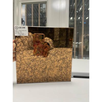 China CE-gecertificeerde zilveren afwerking grote antieke spiegel voor decoratie gekleurde spiegelglas Te koop