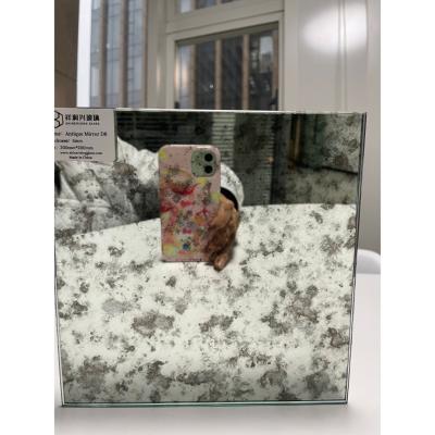 China Procesamiento de corte de bordes de perforación de templado 2 mm-10 mm de pulido de biselado azulejos de espejo en venta