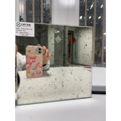 China Vidrio de acristalamiento de pulido de 2-10 mm de vidrio de espejo antiguo para sus necesidades en venta
