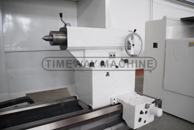 Cina 320 giri al minuto Max. Spindle velocità CNC orizzontale per il tornitorio per 10 tonnellate Bar Turning in vendita