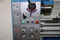 China 330mm Max. Swing Diameter Precision Gear Head Engine Lathe High Precision Metal Lathe Machine for sale