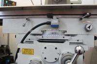 China Rectangular Guideway Type Universal Horizontal Milling Machine Normal Miller for Metal for sale