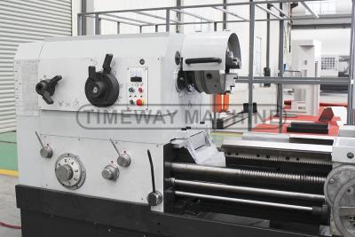 Cina 3900 KG Peso 3725x1473x1622 mm Motore a caldo Torniera Metallica per taglio di filo in vendita