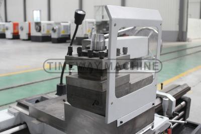 Cina 3900 KG Peso 3725x1473x1622 mm Motore a caldo Torniera Metallica per taglio di filo in vendita