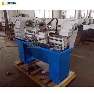 Cina Capacità di lavorazione della luce Torno manuale di precisione per tornitura multifunzionale 1,5 kW in vendita