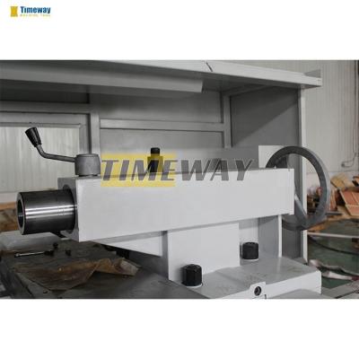 Cina Macchine per la tornitura a tornitura CNC a due assi orizzontali a letto piatto per la tornitura ad alta precisione in vendita