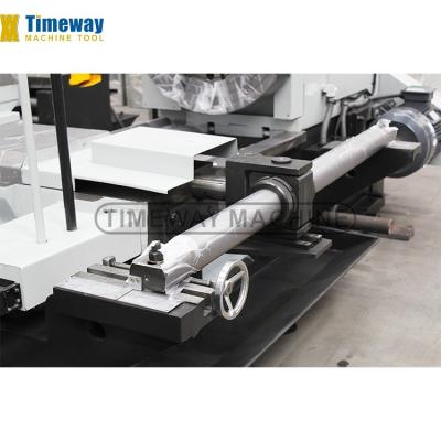 Cina 3000 mm Max. Lungozza girata CNC Oil Country Torno per la lavorazione di metalli di precisione in vendita