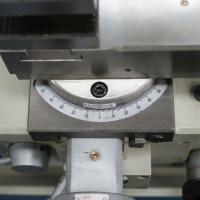 China 1940X760X1520mm Spindle Precision Gap Lathe Machine with Medium Processing Capacity for sale