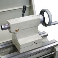 China 1940X760X1520mm Spindle Precision Gap Lathe Machine with Medium Processing Capacity for sale