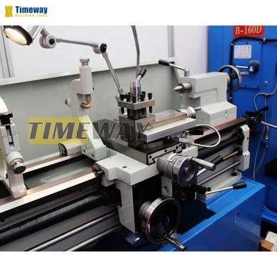 China Handgetriebene Drehmaschine mit vertikaler Ausführung und Spindelgeschwindigkeitsbereich von 4 1800 Rpm zu verkaufen