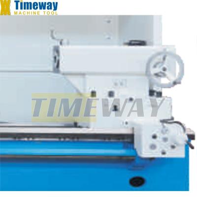 China Max. comprimento virado mm 12000 fuso de perfuração mm 130 CNC torno AK-1000B Processamento complexo à venda