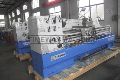 Cina Alta precisione 2000mm Universal Gap Bed Lathe CL-460 con potenza del motore a fusione di 5,5 kW in vendita