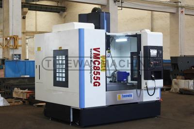 China Máquina de fresagem vertical com 7.5/11kW de potência do motor do fuso no centro da máquina CNC à venda