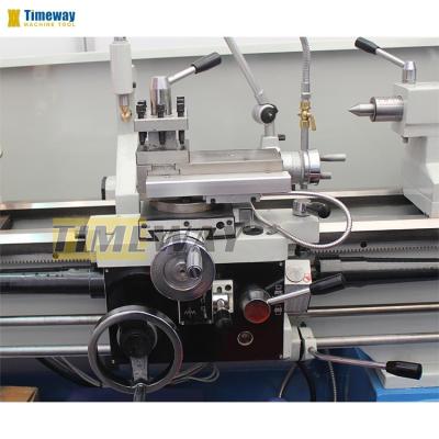 China Manual Precision Gear Head Metal Engine Lathe with Range of Spindle Speed 40 1800 r.p.m for sale