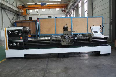 China BL-800B máquina de torno de cama de abertura de tipo de embreagem com furo de fuso de 82 mm e peso de 3300 kg à venda