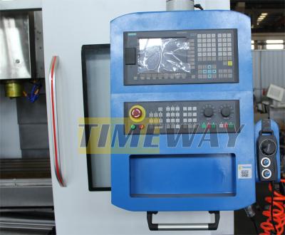 China 8000 20000 r.p.m. Spindelsnelheid VMC1060 Metaal Verticaal Bewerkingscentrum voor Productie Te koop