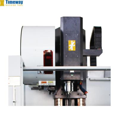 China VMC1370L CNC Vertical Milling Machine with 3 Axes and 24/24/15 m/min Rapid Feed Speed for sale