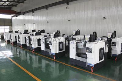 China Tabellenreise Y mm 450 Zeitweg VMC650G Vertikalbearbeitungszentrum X/Y/Z Lineare Führung zu verkaufen