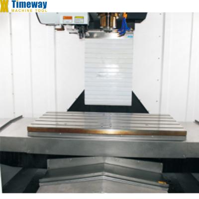 Chine Timeway VMC1580 Centre d'usinage vertical pour l'usinage et la capacité de chargement 1200 kg à vendre