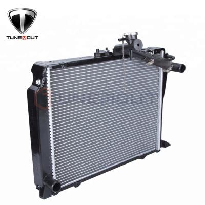 China Aluminium auto koelonderdelen water tank radiator voor Toyota Hiace OEM 16400-75350 Te koop