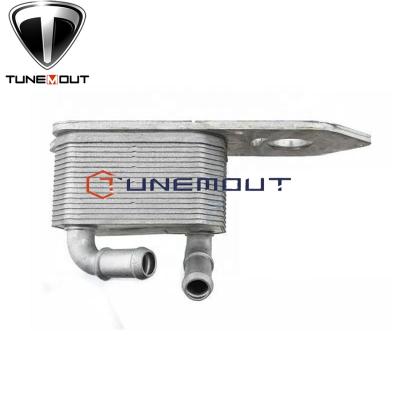 中国 TUNEMOUT GK2Q-6A642-AB オイルクーラー フォード・トランジット 2.0 新品 部品番号 2286811 GK2Q-6A642-AB 販売のため