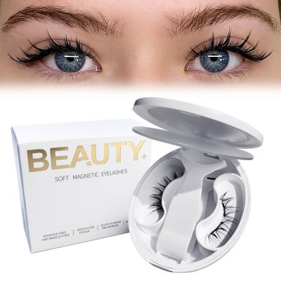 China Reusable Soft Magnetic Eyelashes Pair Strong Magnetic Eyeliner Easy Apply Waterproof for sale