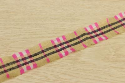 Cina Il tartan scozzese tessuto lega il modello con un nastro della spina di pesce di larghezza di 32mm per multiuso in vendita