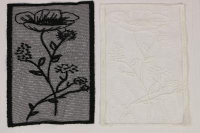 Cina L'applique solubile in acqua Rose Flower Patterned pp del pizzo della guipure ha infilato in vendita