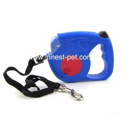 China LED retracable dog leash with light, pet dog products, dog item, pets products, pet leashes, dog leashes for sale