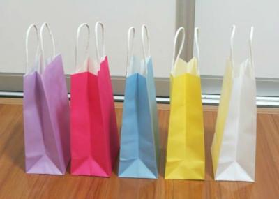 中国 再生利用できる印刷されたペーパー ギフト袋/ブロックの最下のブラウン クラフトの紙袋 販売のため