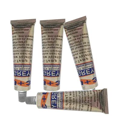 中国 高耐久性 自動車のフロントガラス 耐久性のあるフロントガラス結合のために灰色のフロントガラス接着剤 販売のため