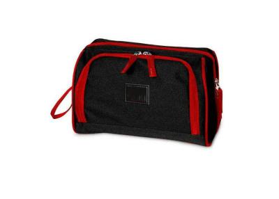 China Black & Red 600D Polyester Travel Toiletry Bags with Front Pocket factory