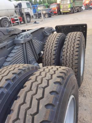 Cina Used Heavy Duty Tractor Head Truck For Sale 6x4 Tractor Head 10 Wheeler in vendita